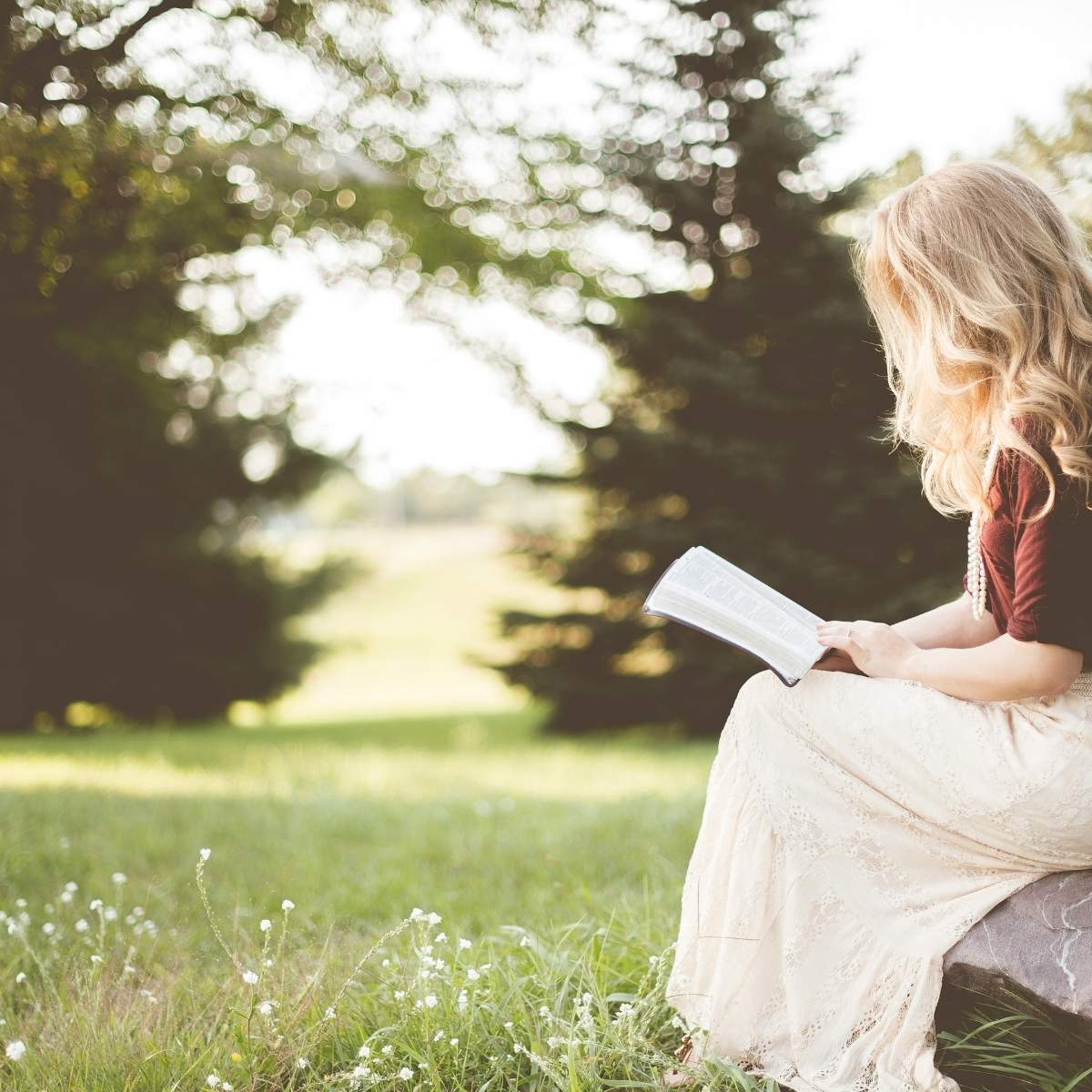 Inspiring Classic Books Every Woman Should Read